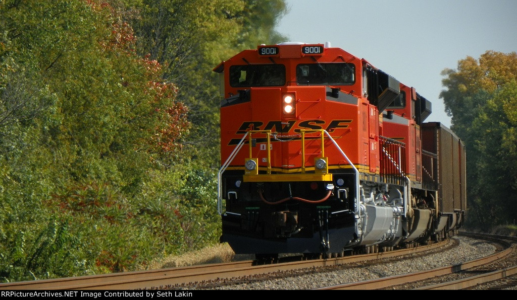 Brand New BNSF 9001
